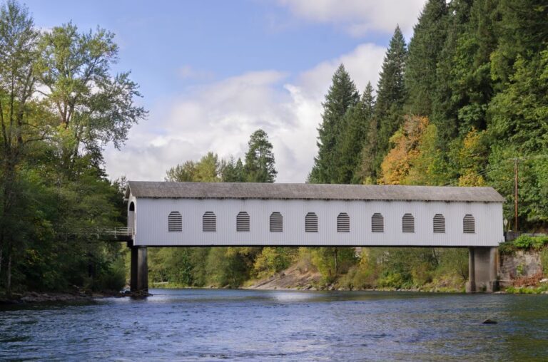 The 5 Coolest Covered Bridges in Ohio | GO Hocking Hills