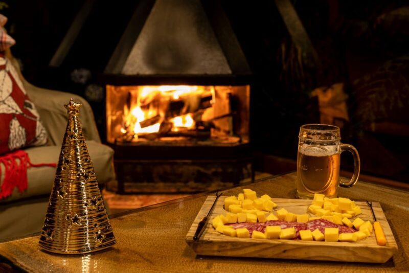 Spend your Christmas in Ash Cave, Hocking Hills | GO Hocking